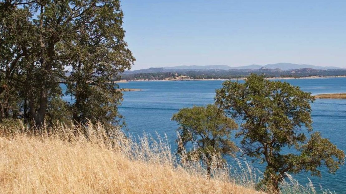 Lake Camanche - 54 miles of shoreline and year-round recreation
