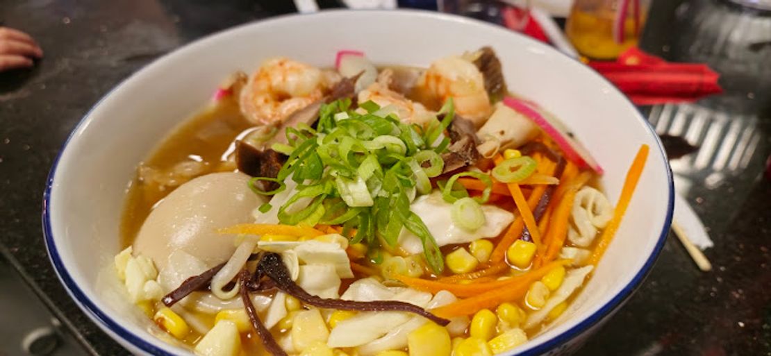 Shiro Ninja Boba - Poke - Ramen Bar - GoCalaveras.com